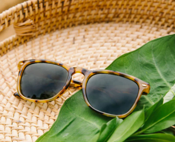 Solstice Tortoise Frame Reading Sunglasses by Peepers | The Preppy Bunny