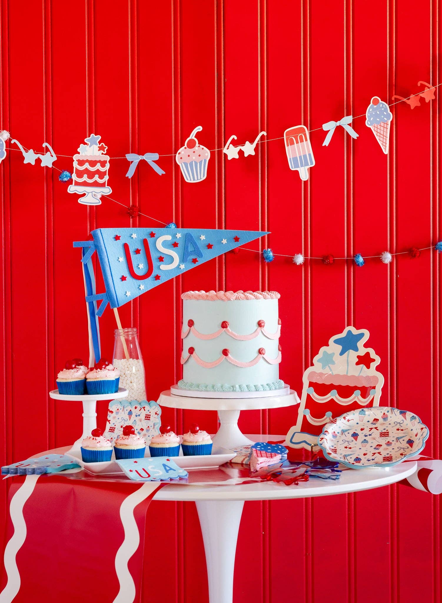 Summer Cake Shaped 11" Paper Plates